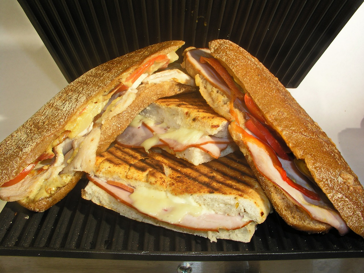 How to Make a Delicious Jaffle: A Classic Australian Toasted Sandwich ...